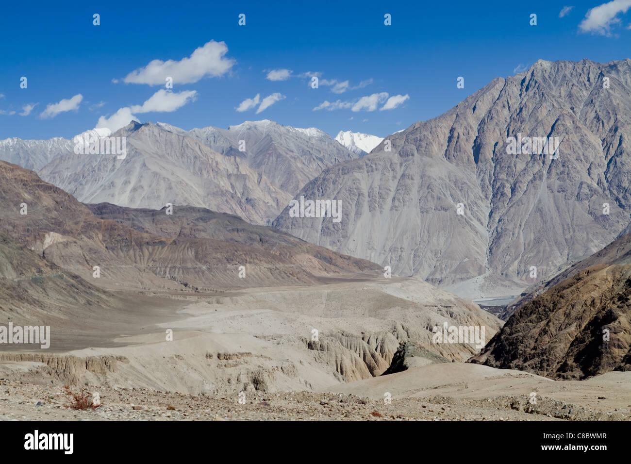 Indian himalayas hi-res stock photography and images - Alamy