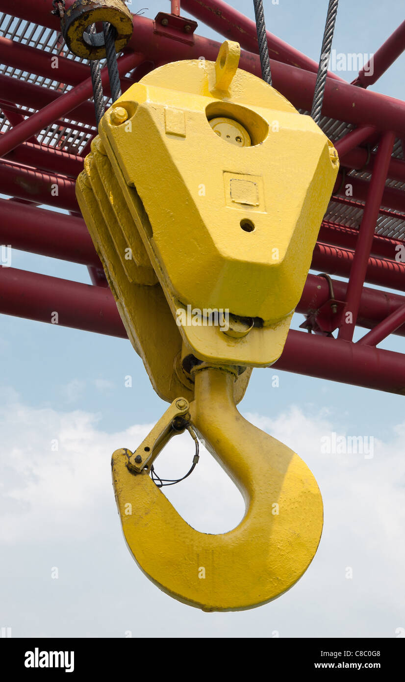 Heavy lifting hook hi-res stock photography and images - Alamy
