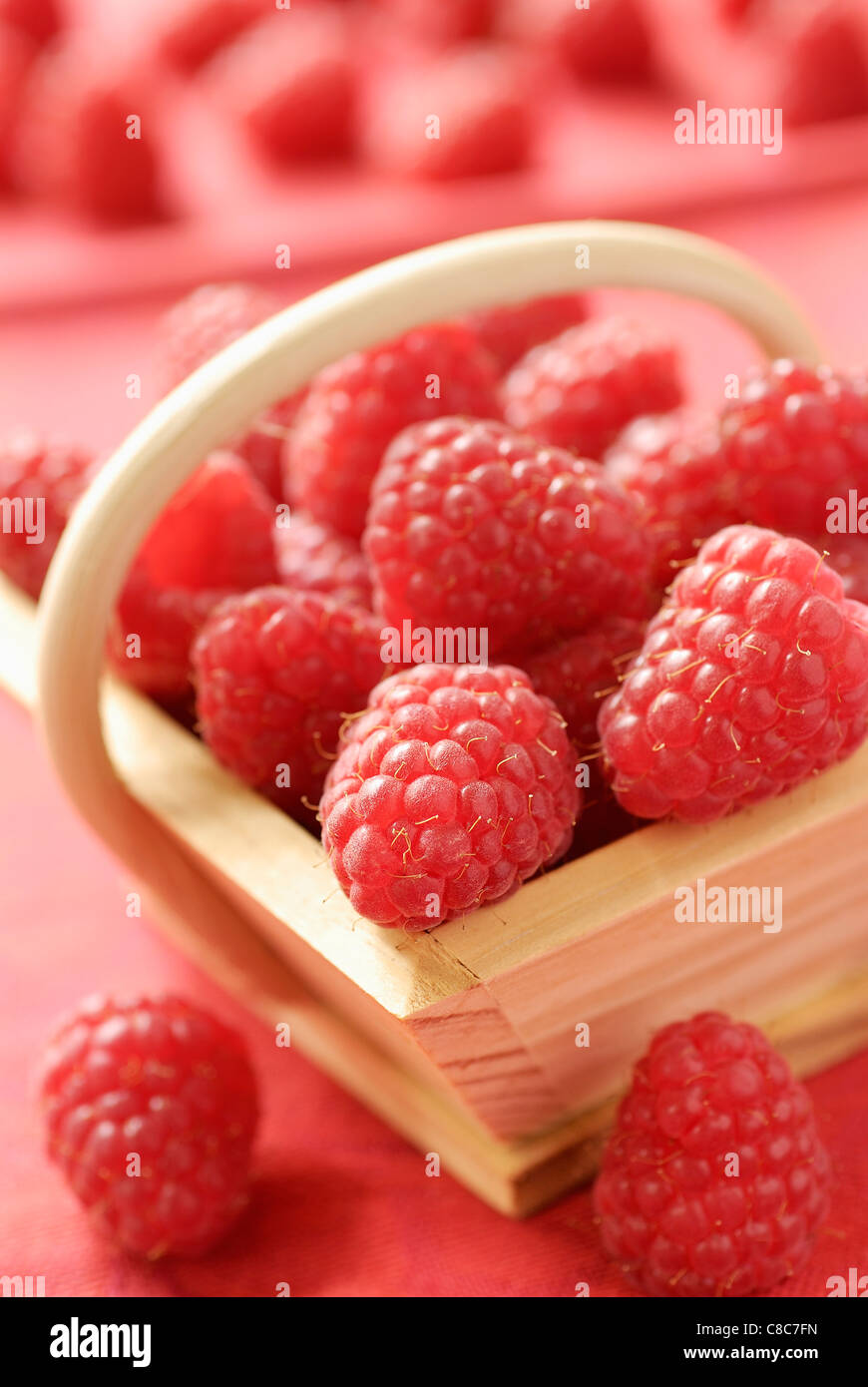 basket of raspberries Stock Photo - Alamy