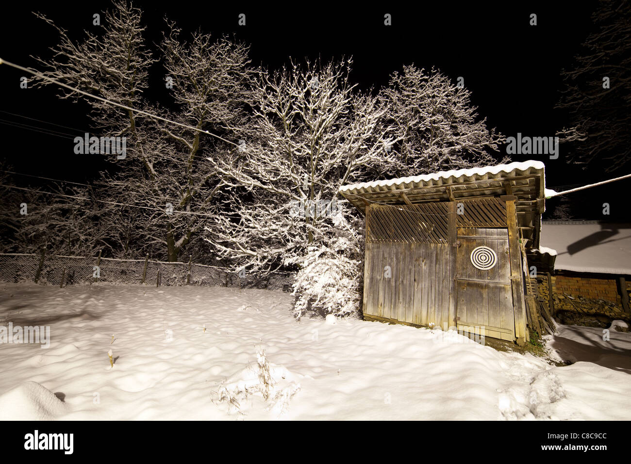 Old barn country night hi-res stock photography and images - Alamy