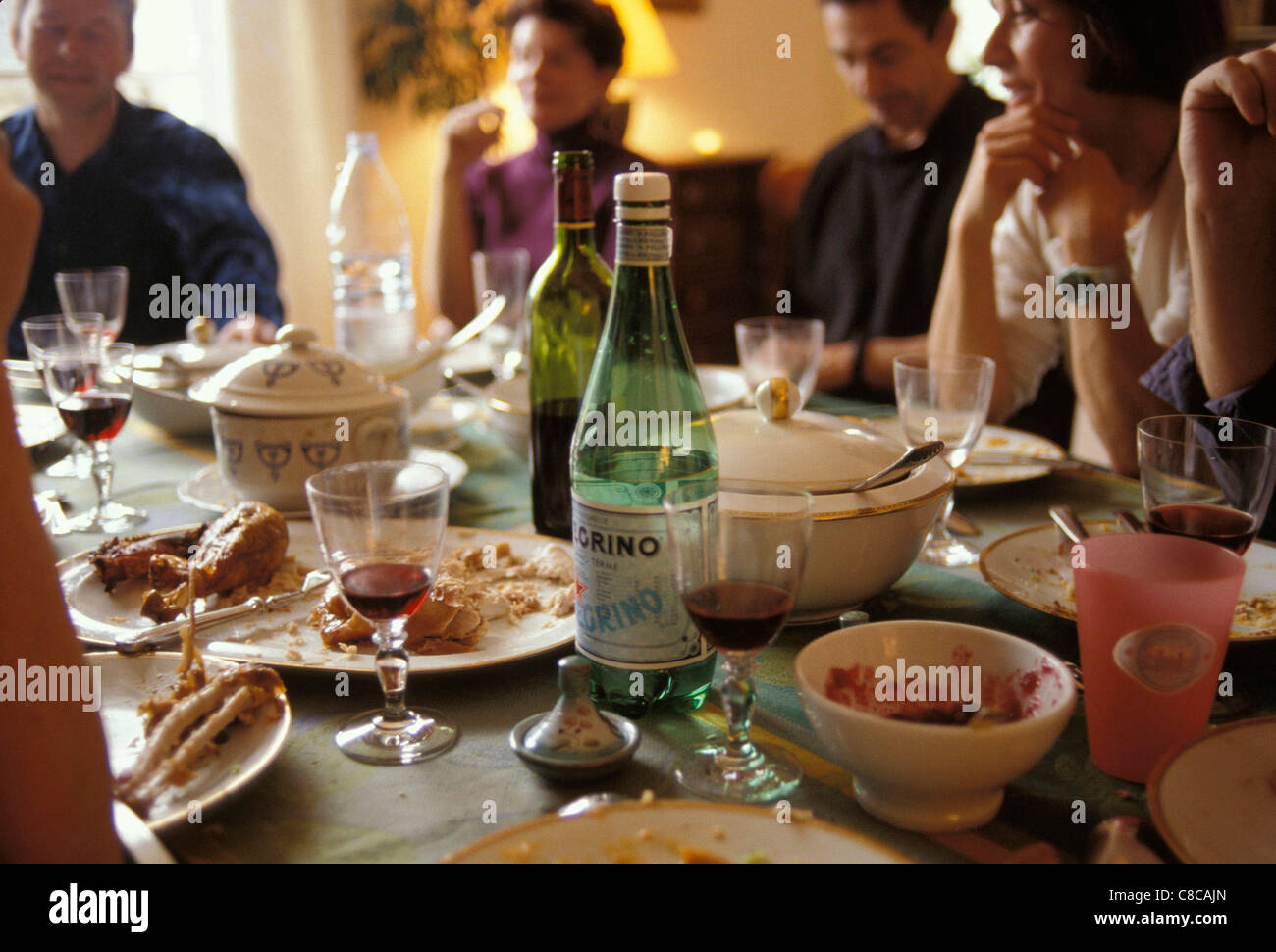 table with people Stock Photo - Alamy