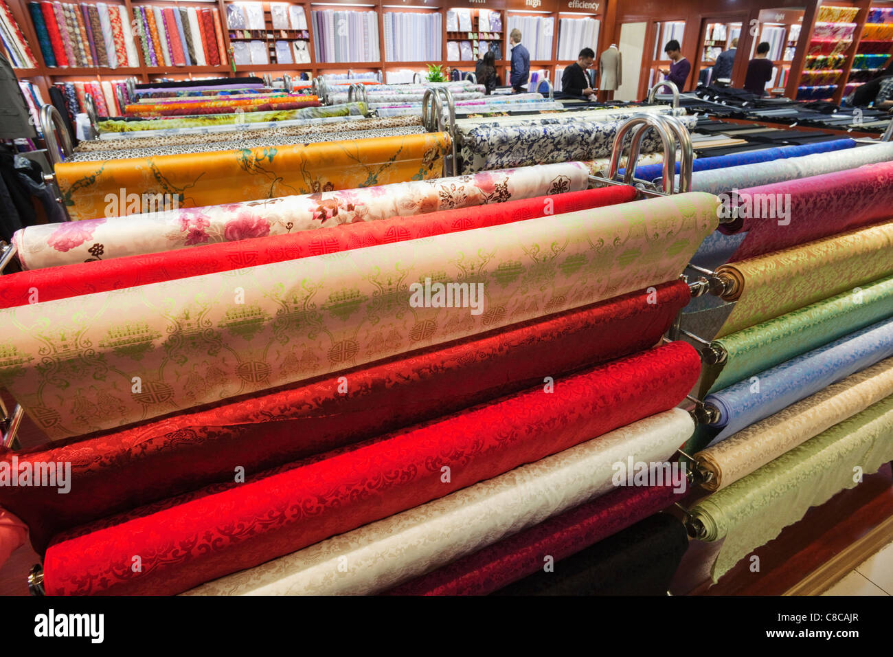 China beijing silk market shop hi-res stock photography and images - Alamy