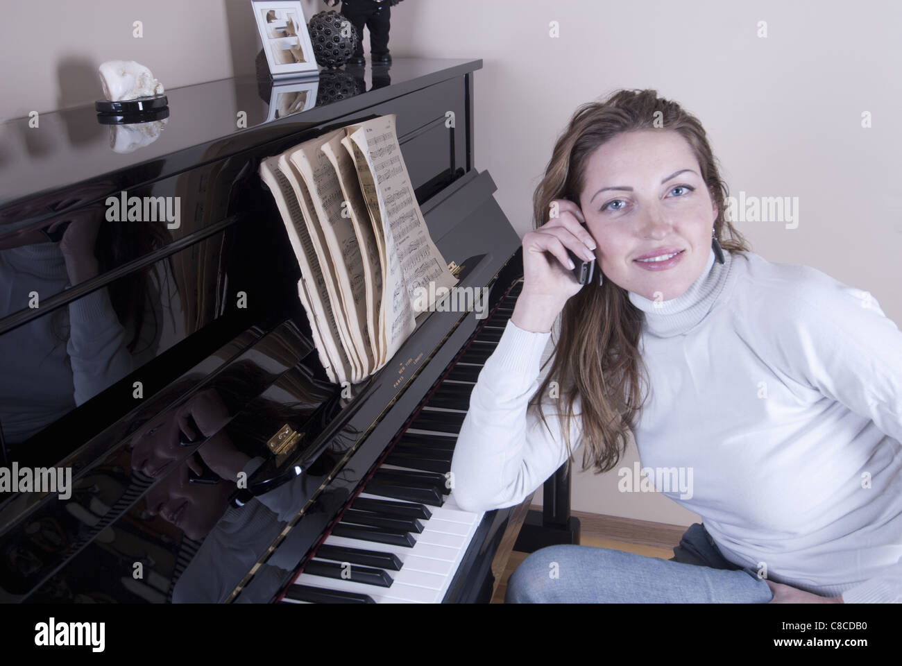 Musical talking hi-res stock photography and images - Alamy