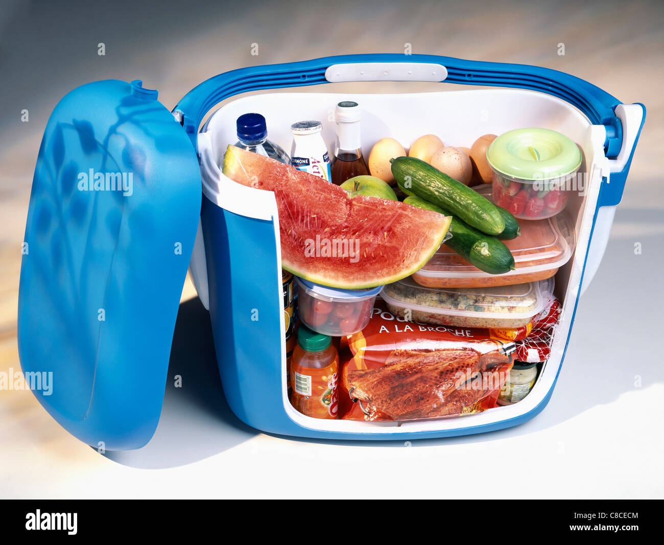 Ice box hi-res stock photography and images - Alamy