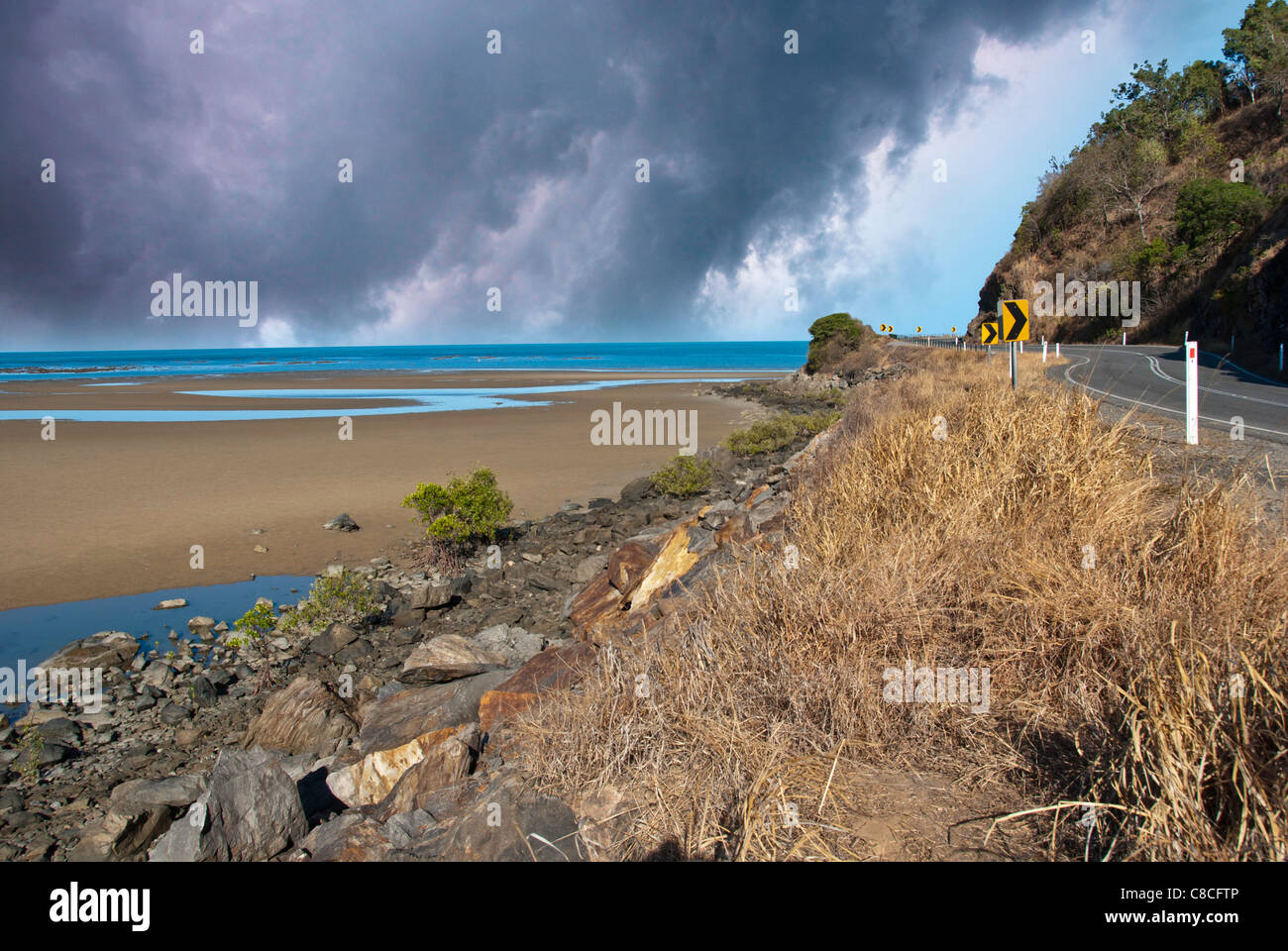 Queensland tropical storm hi-res stock photography and images - Alamy