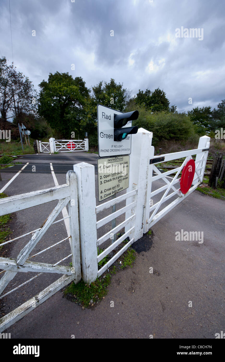 Level crossing gates railway hi-res stock photography and images - Alamy