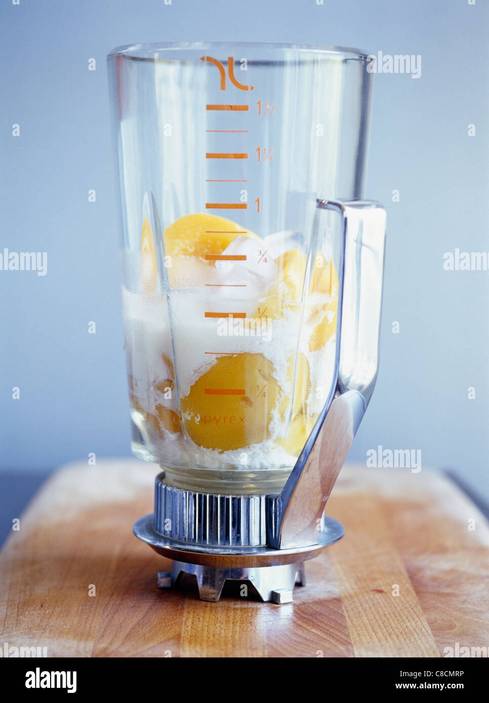 Preparing peaches hi-res stock photography and images - Alamy