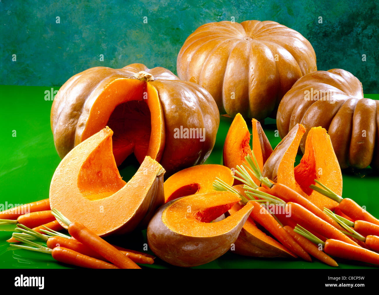 Pumpkins and carrots Stock Photo - Alamy