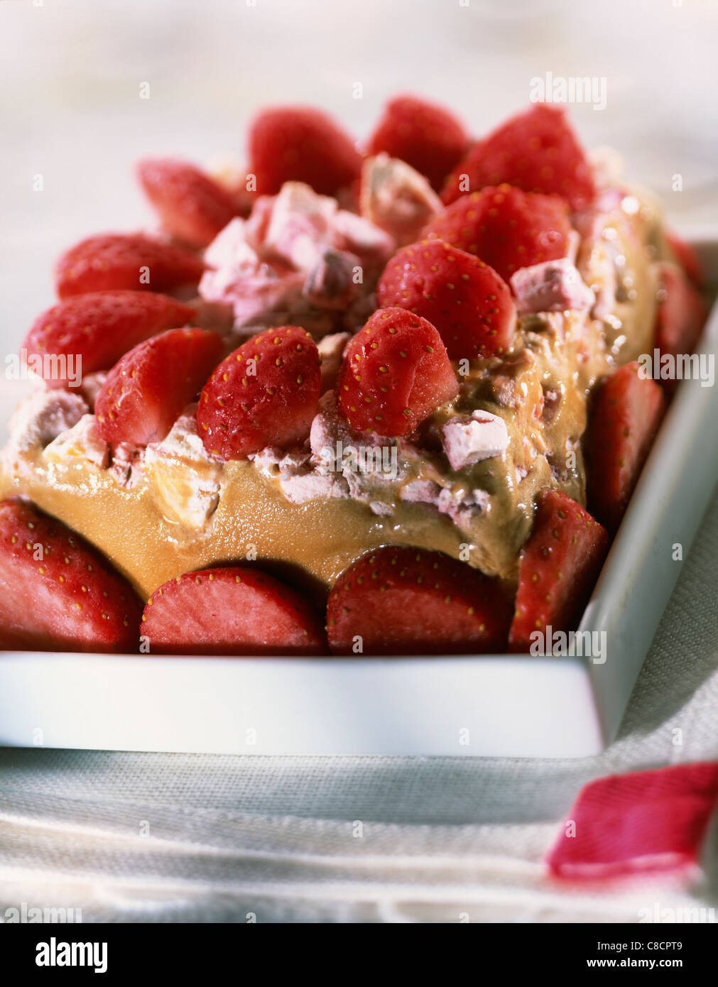 Vacherin dessert hi-res stock photography and images - Alamy