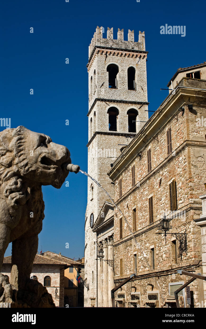 People Tower, Piazza del Comune, Assisi, Perugia, Umbria, Italy Stock ...