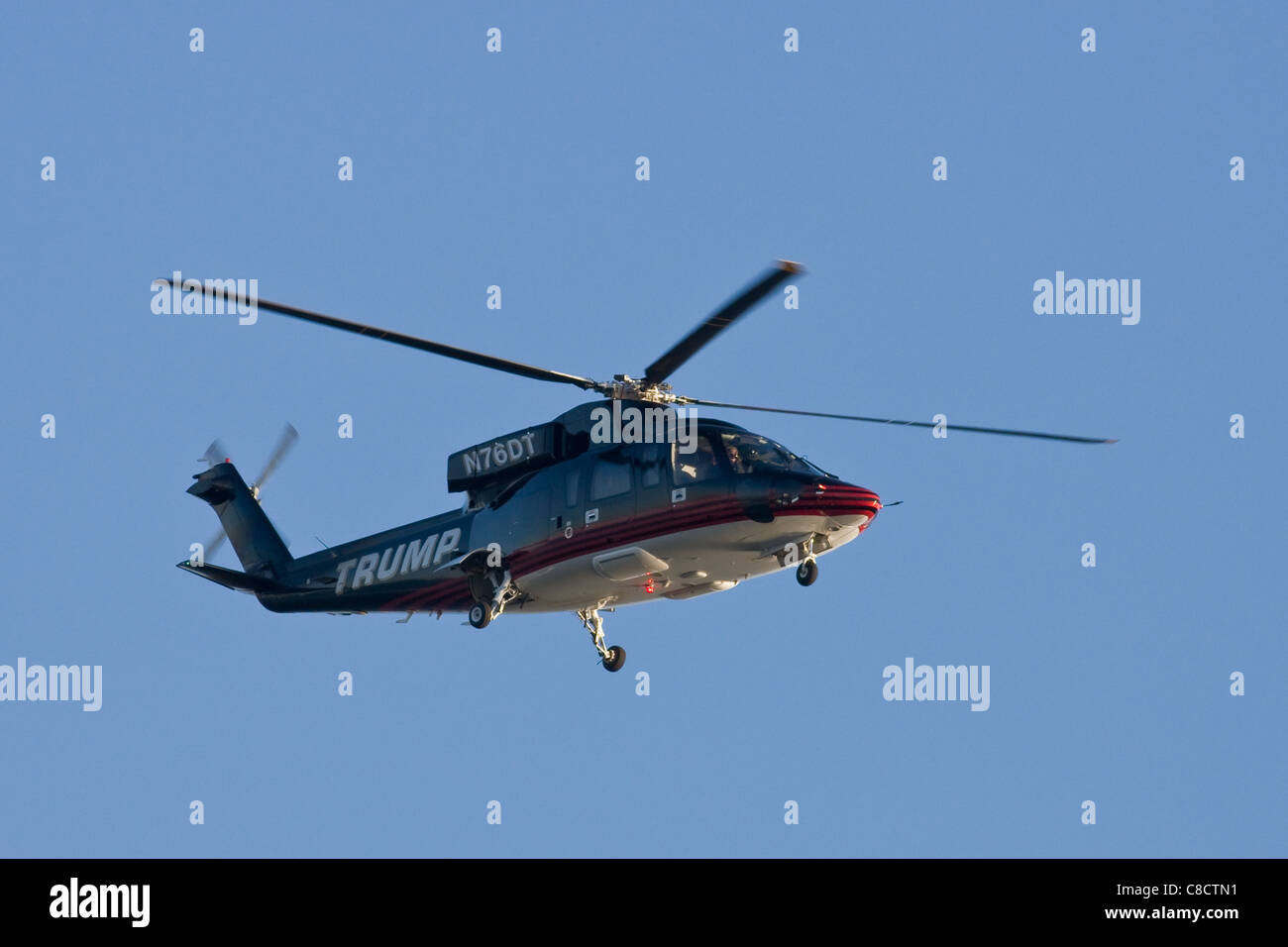 Trump helicopter hi-res stock photography and images - Alamy