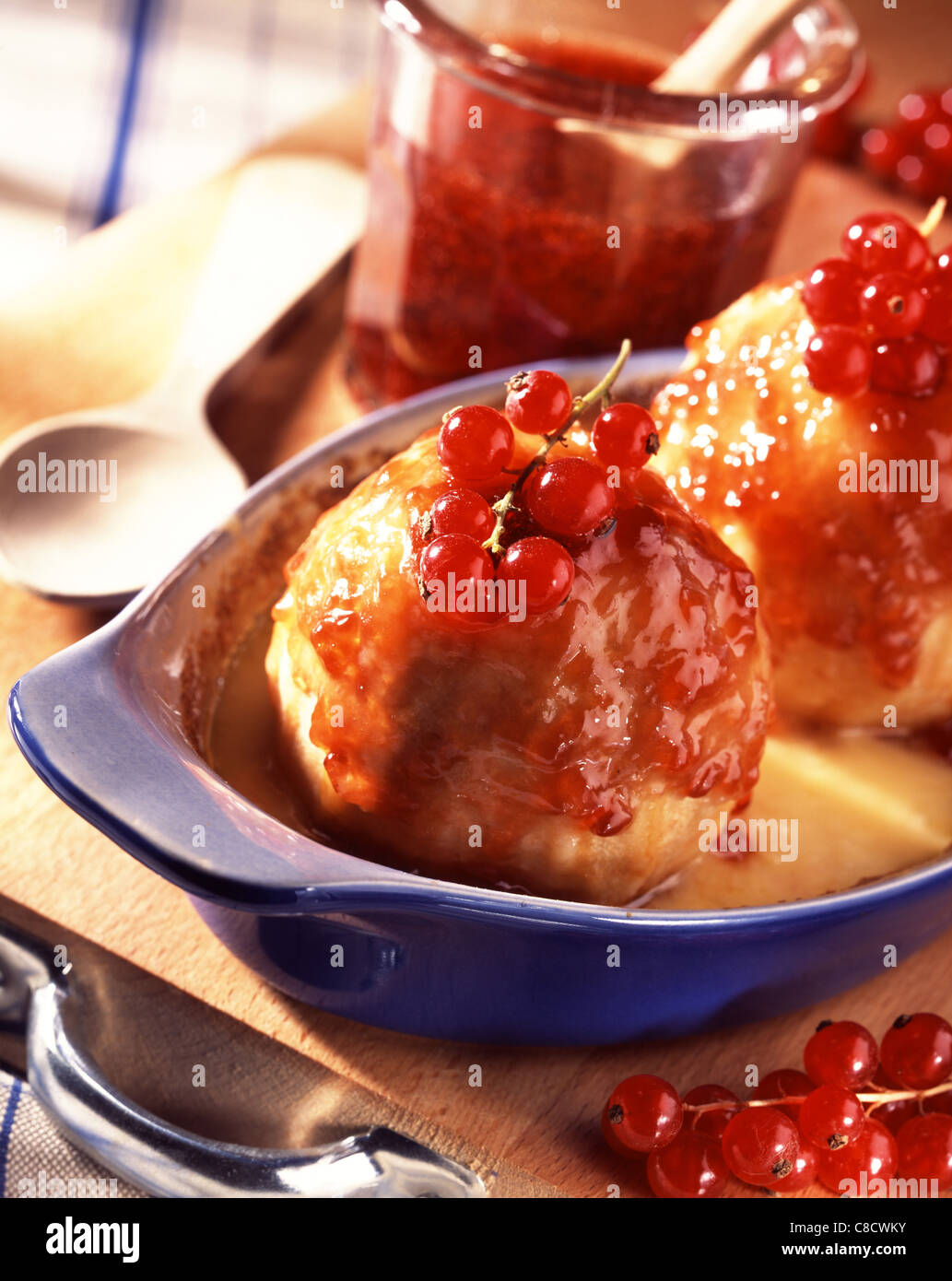 Roasted quince hi-res stock photography and images - Alamy