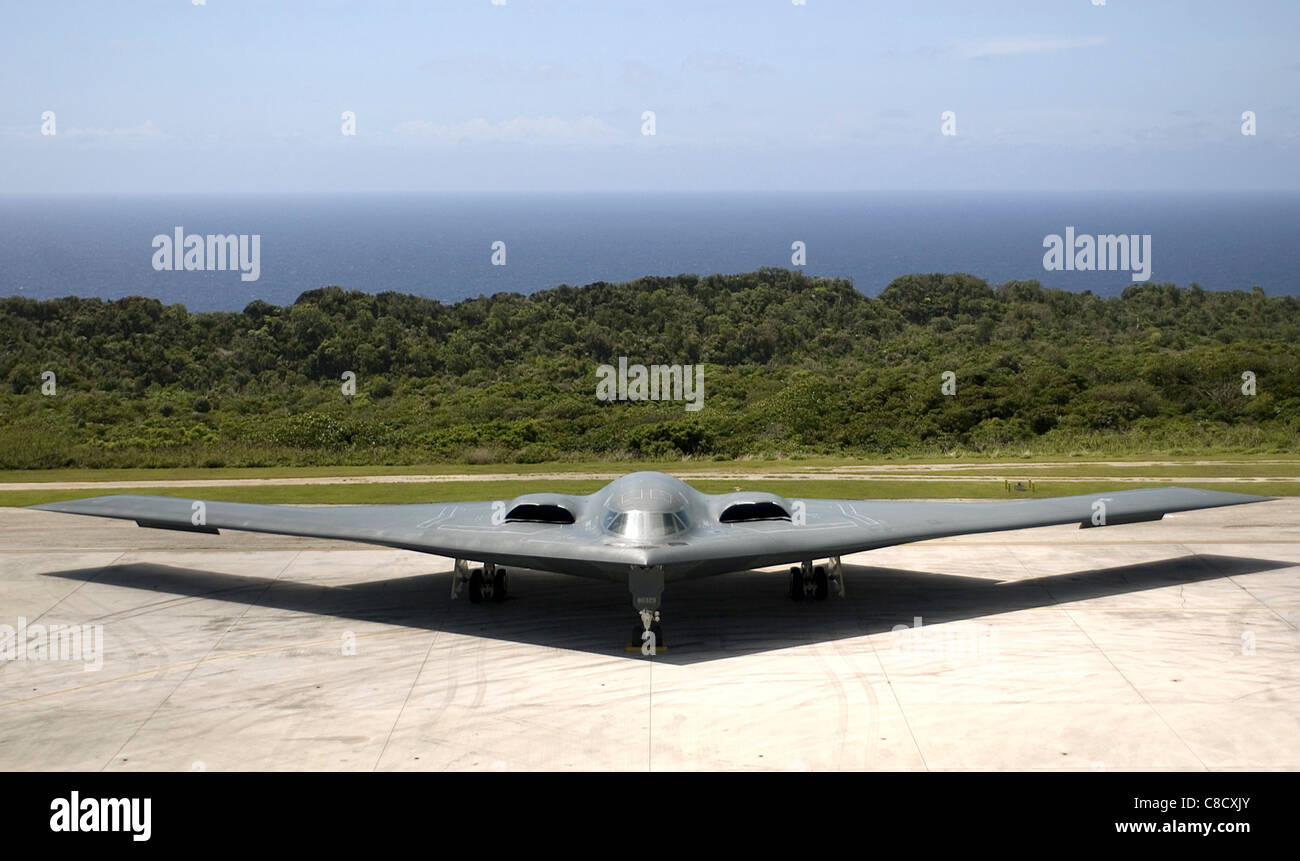 B2 stealth bomber spirit aircraft Stock Photo - Alamy