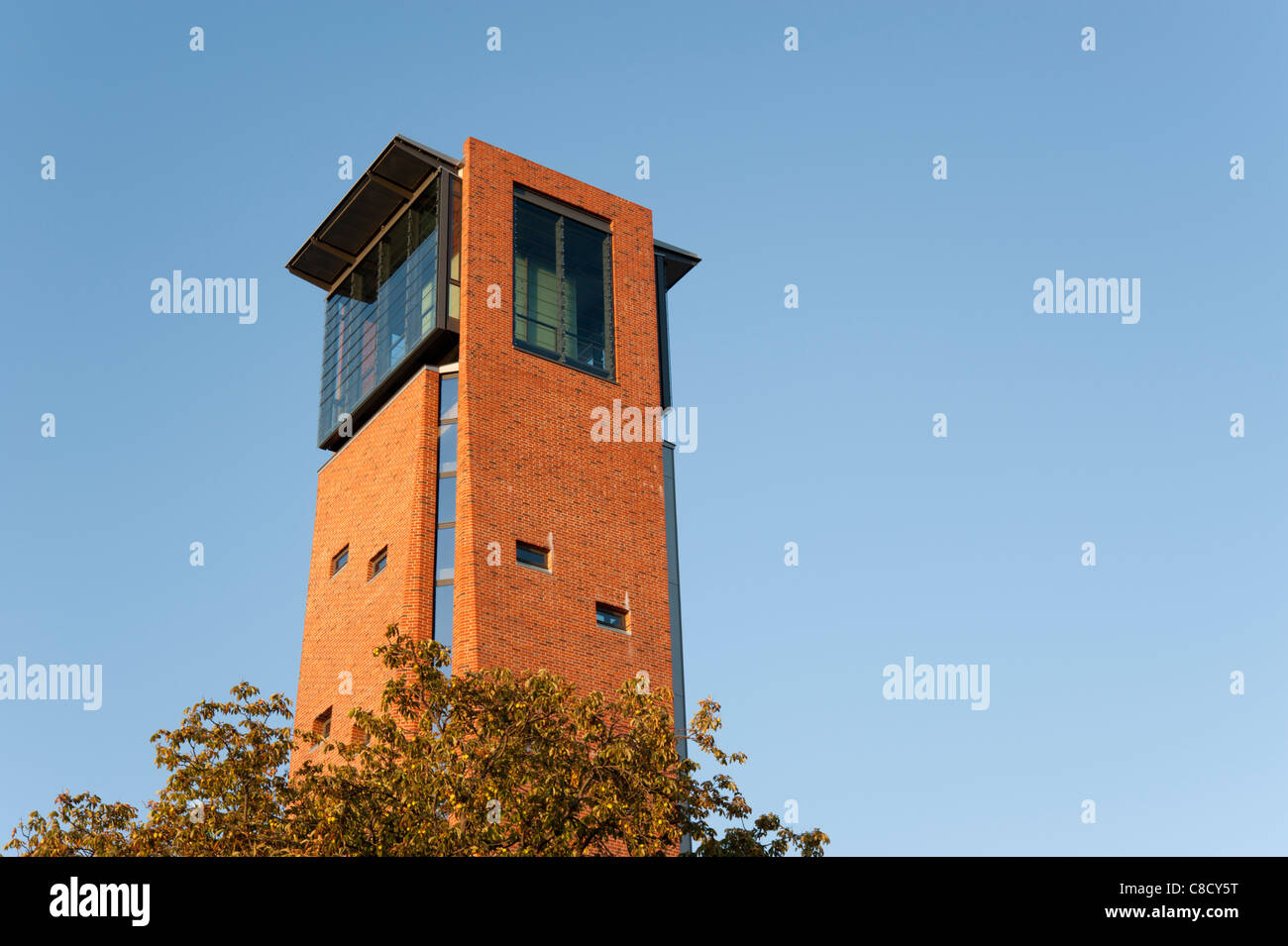 Viewing tower hi-res stock photography and images - Alamy