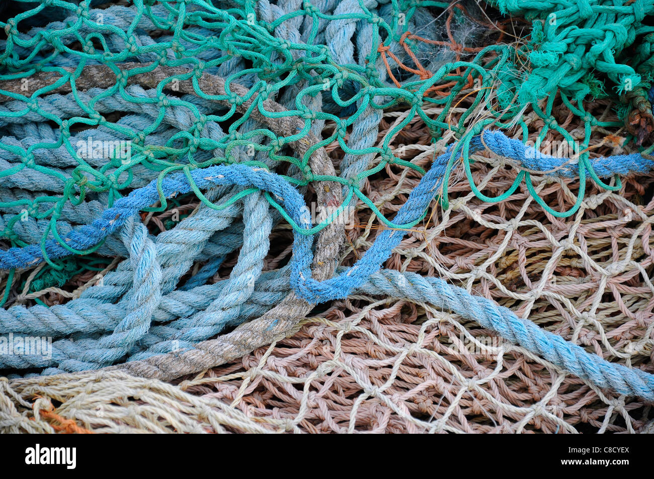 Fishing rope net Stock Photo - Alamy