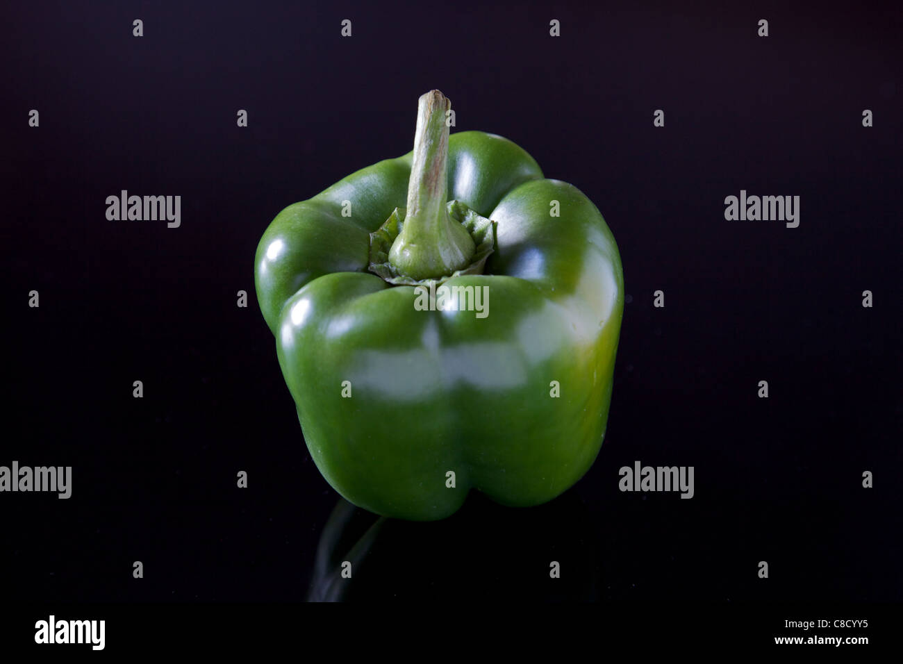 A close up of a green pepper Stock Photo - Alamy