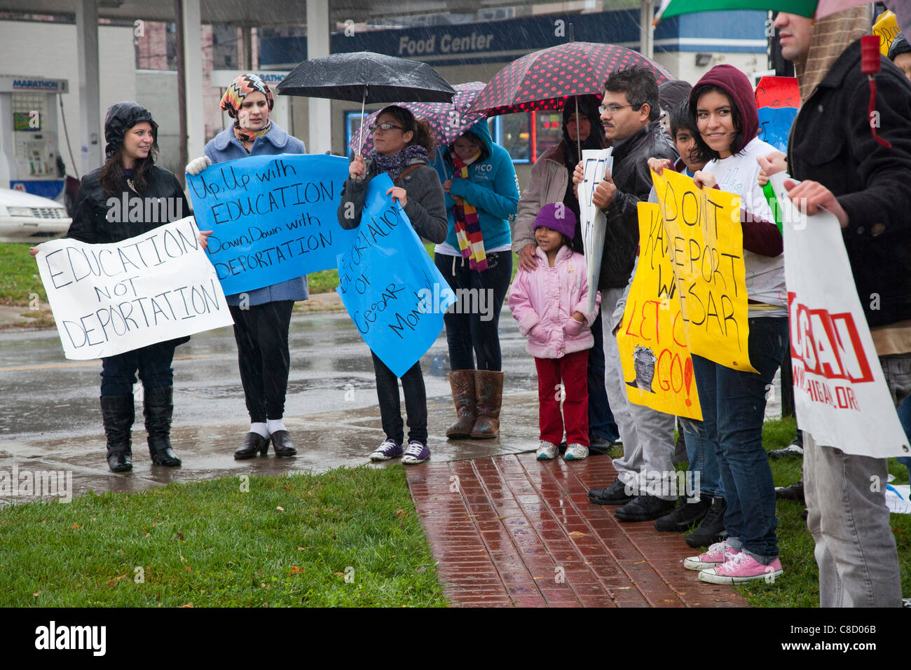 Detroit, Michigan - People picket the Immigration and Customs ...