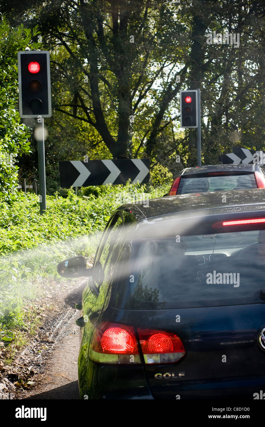 Van at traffic lights hi-res stock photography and images - Alamy