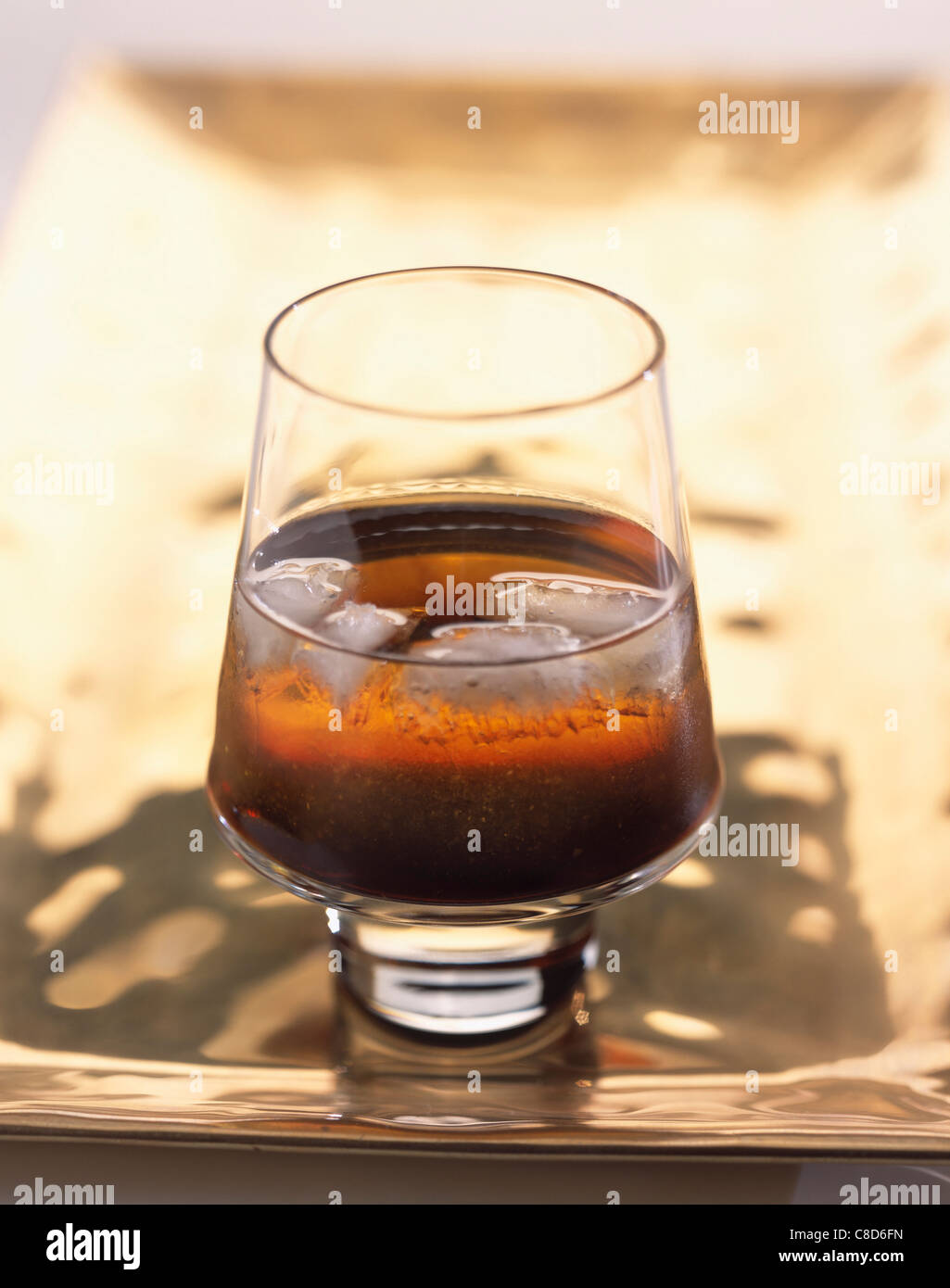 Black russian cocktail hi-res stock photography and images - Alamy