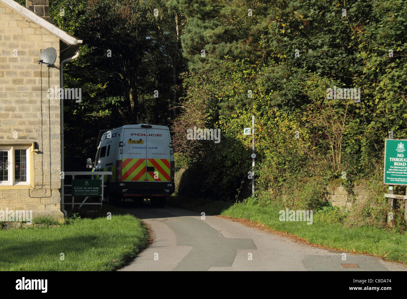 Rear view of police van hi-res stock photography and images - Alamy