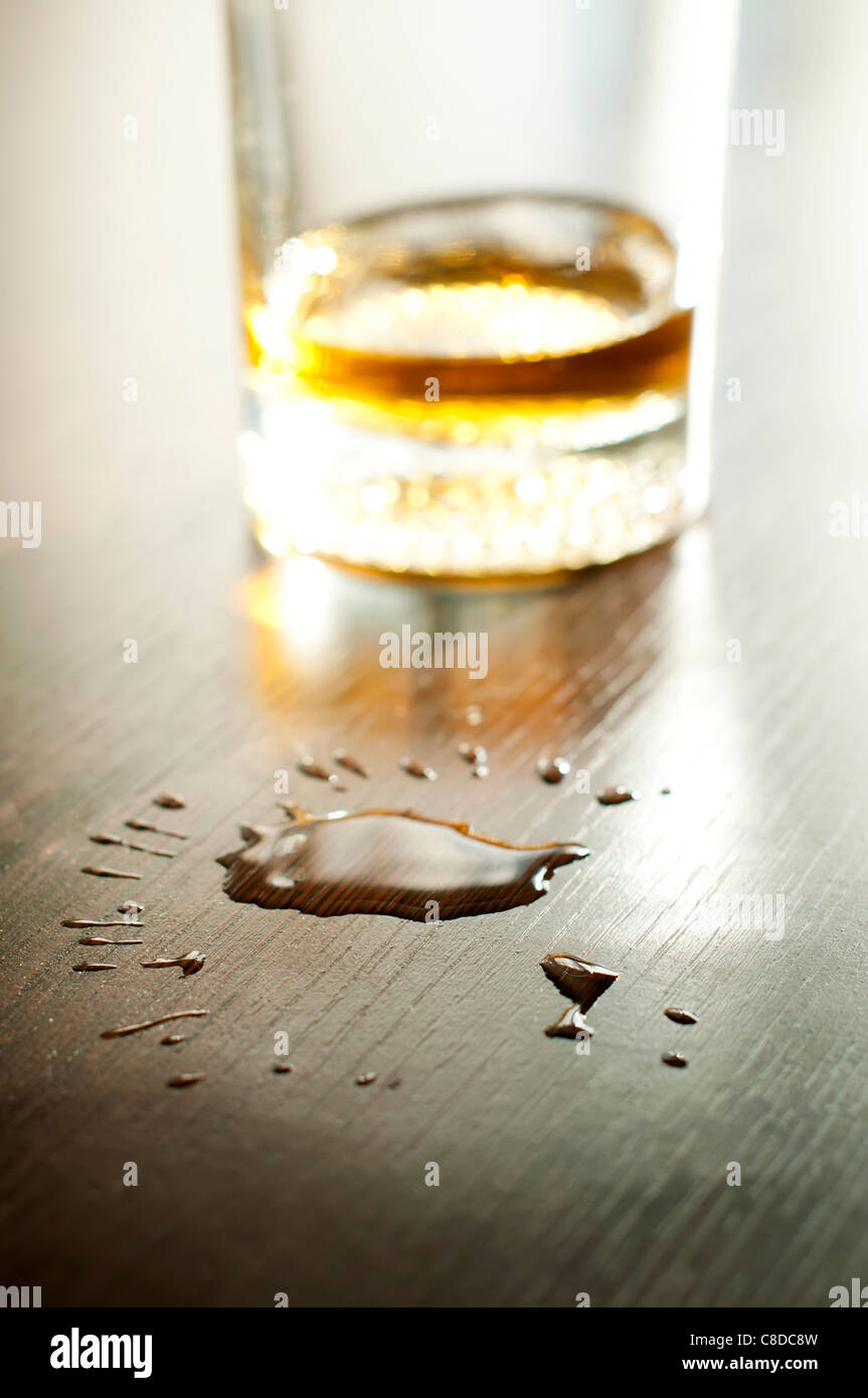 Drops of whiskey hi-res stock photography and images - Alamy