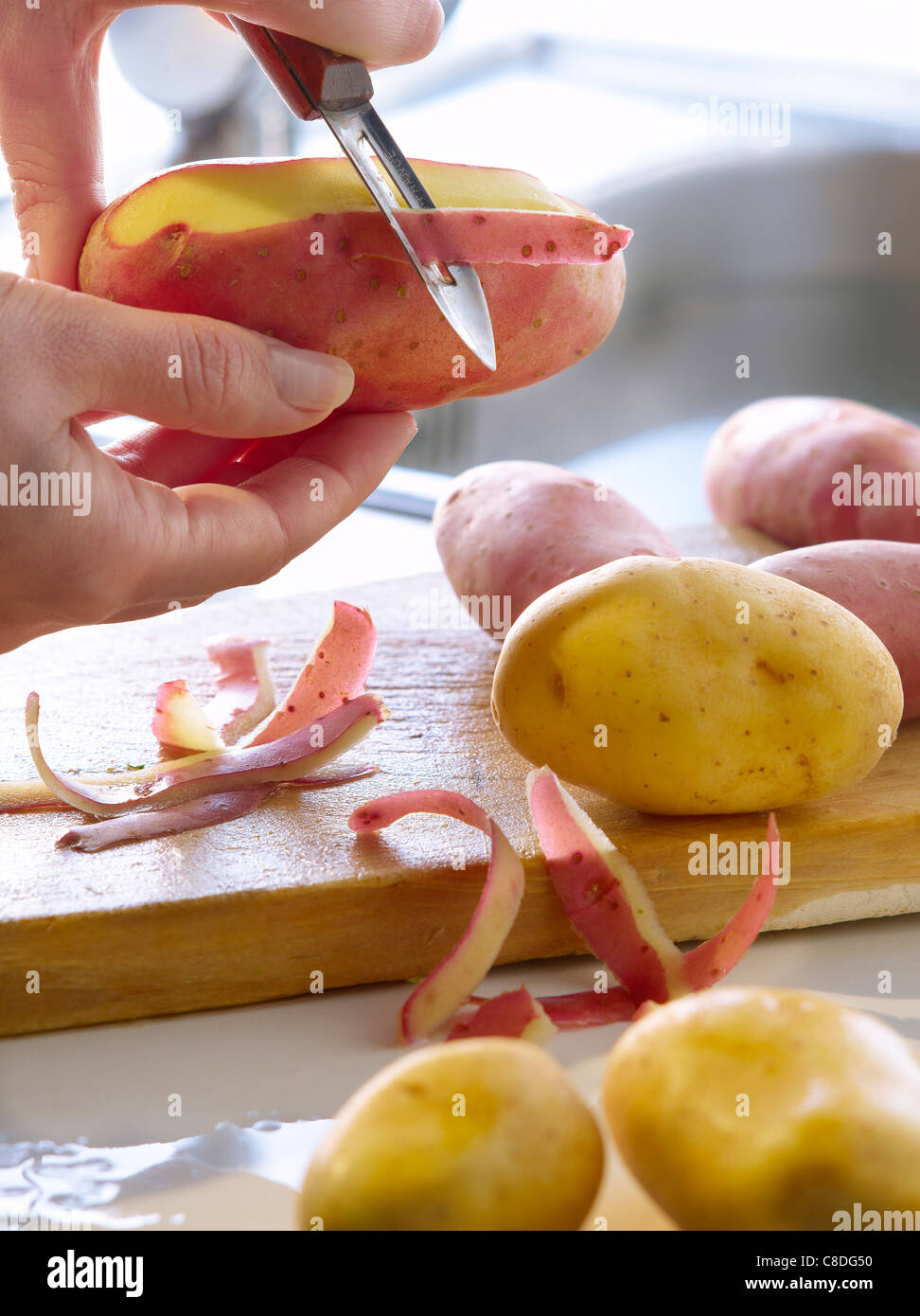 Potato peeling sink hi-res stock photography and images - Alamy
