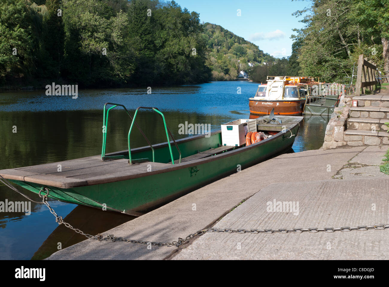 Symonds Yat ancient hand ferry on the river wye in herefordshire, UK ...