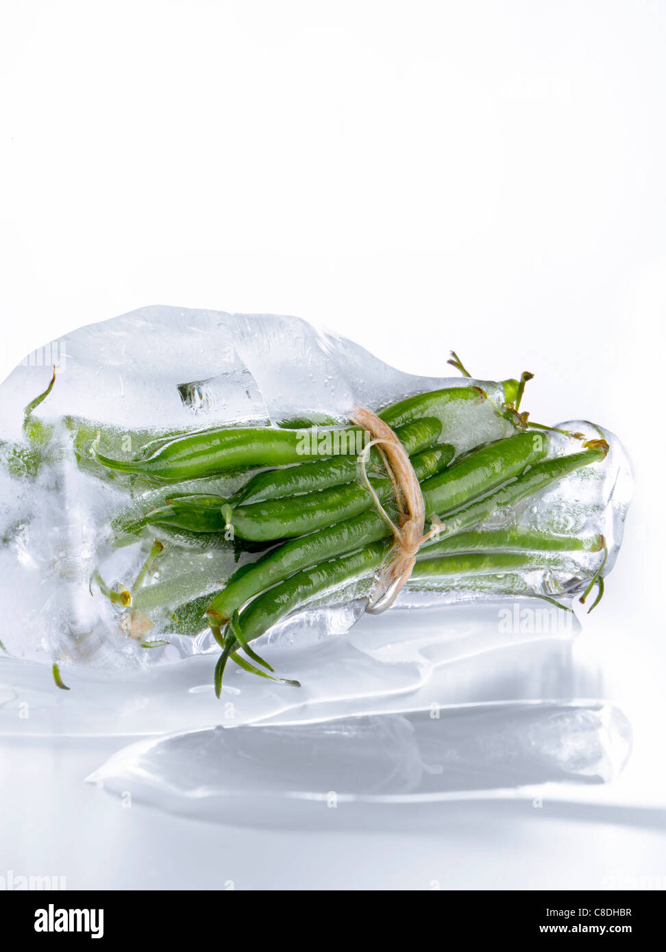 Green beans in ice Stock Photo - Alamy