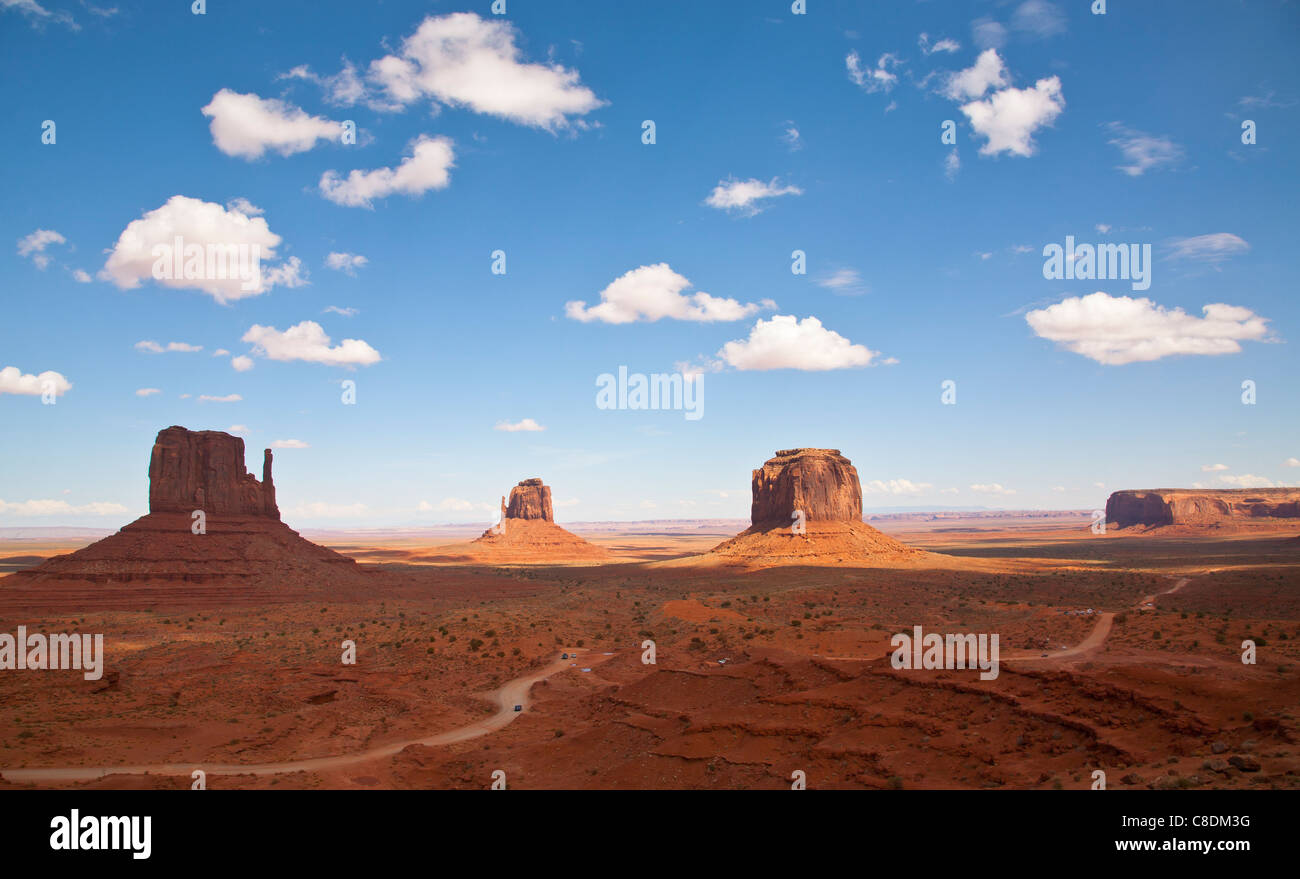 Mountain valley landscape in Cut Out Stock Images & Pictures - Alamy