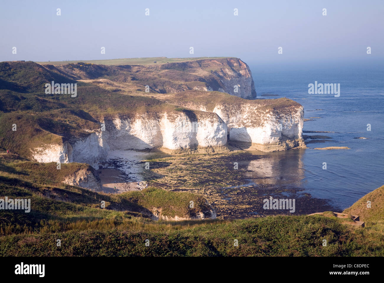 Flamborough caves hi-res stock photography and images - Alamy