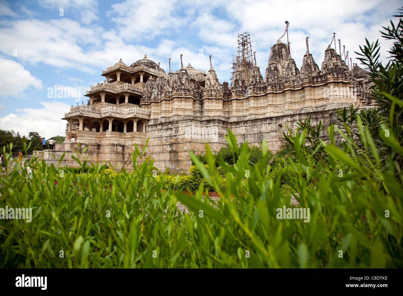 Jain temple/ mandir at Ranakpur, Rajasthan, India Stock Photo - Alamy