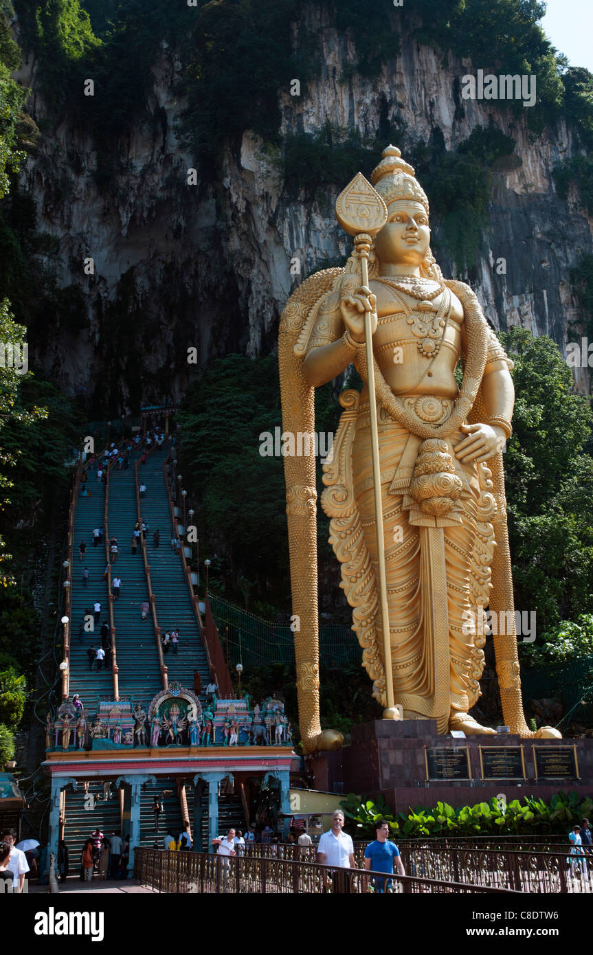 The stairs heading to the Batu Caves, near Kuala Lumpur Stock Photo - Alamy