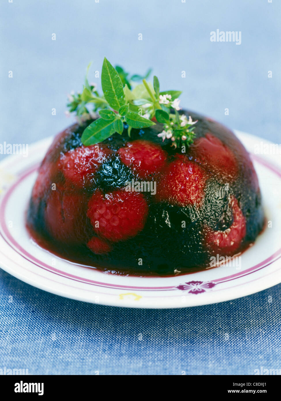 Tea-flavored summer fruit jelly Stock Photo - Alamy
