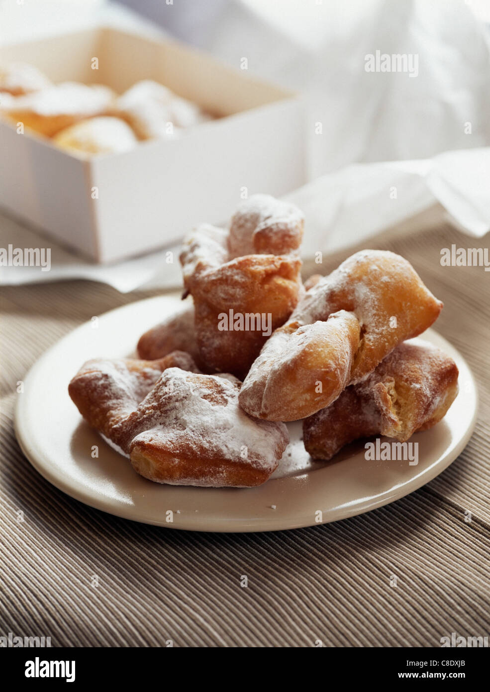 Bugnes hi-res stock photography and images - Alamy