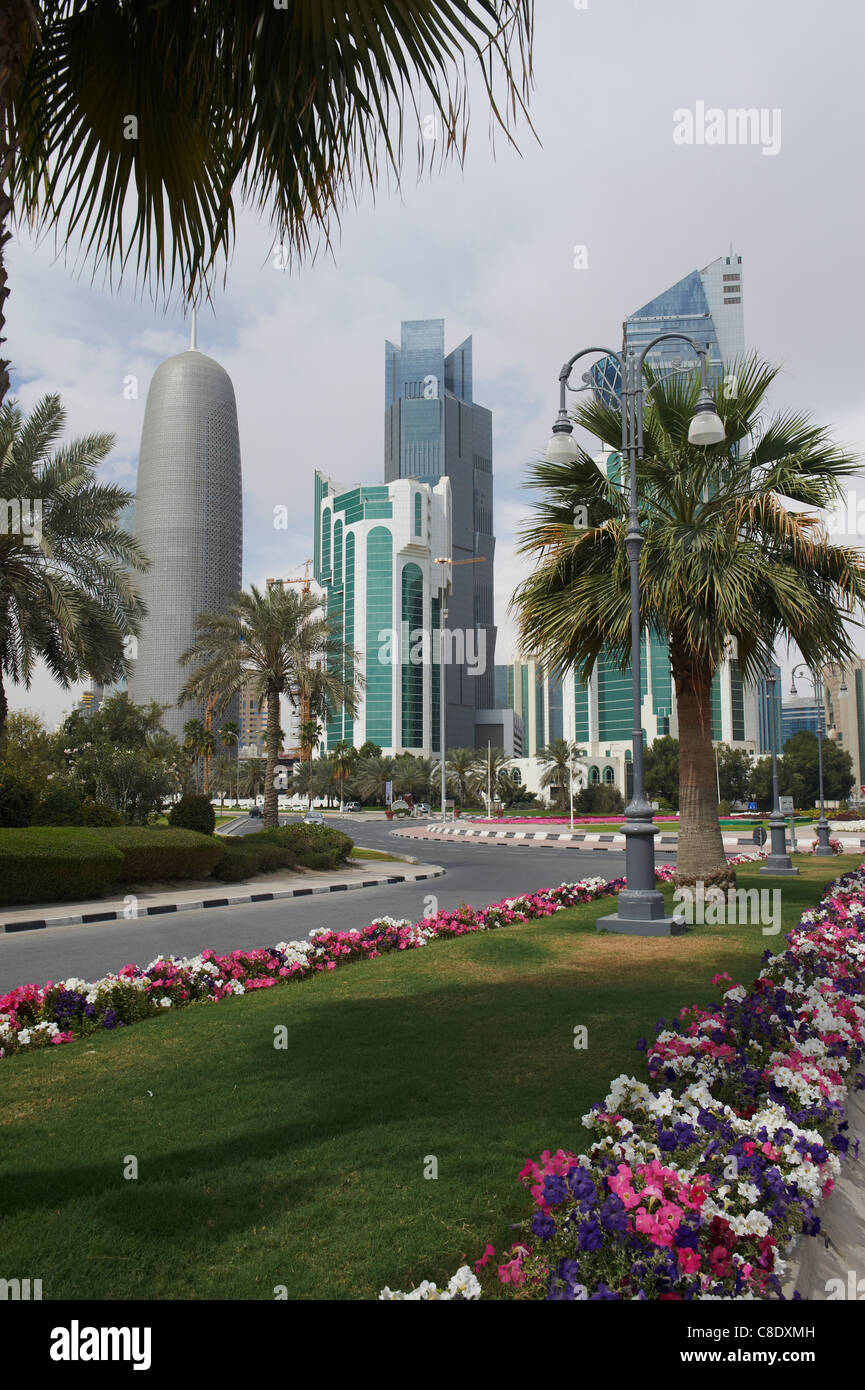 skyscrapers new buildings city center doha qatar Stock Photo - Alamy
