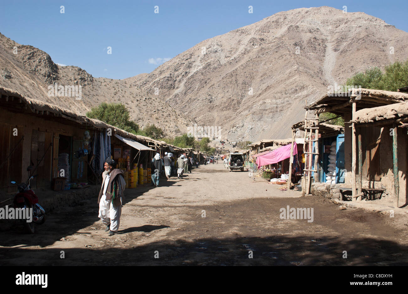 Afghanistan conflict mountains hi-res stock photography and images - Alamy