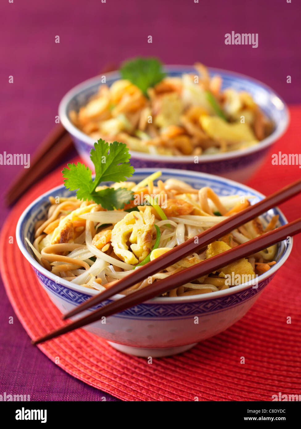 Royal noodles with sliced omelette Stock Photo - Alamy