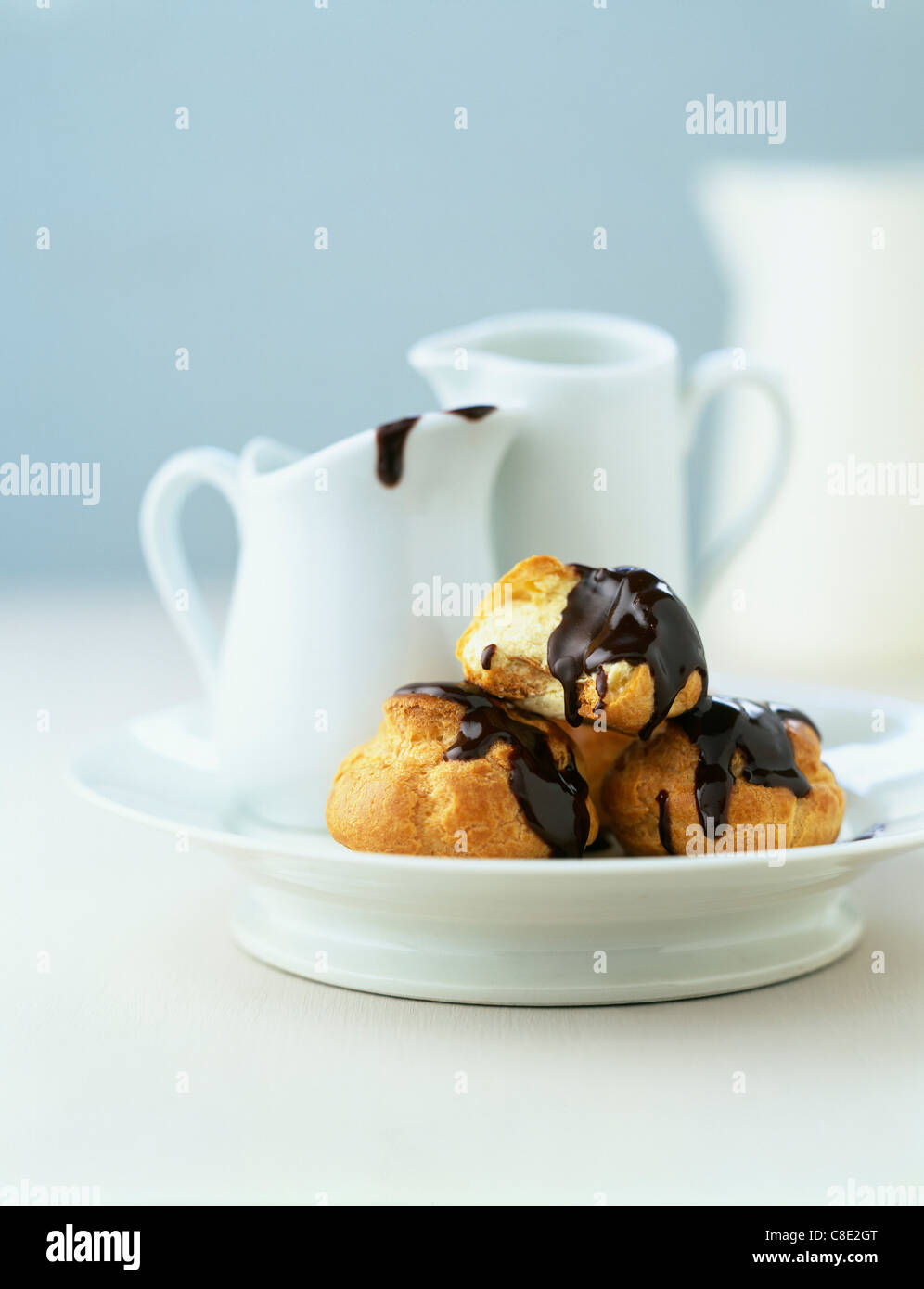Profiterole style hi-res stock photography and images - Alamy