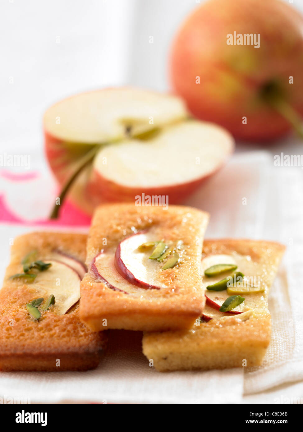 Financier financiers hi-res stock photography and images - Alamy
