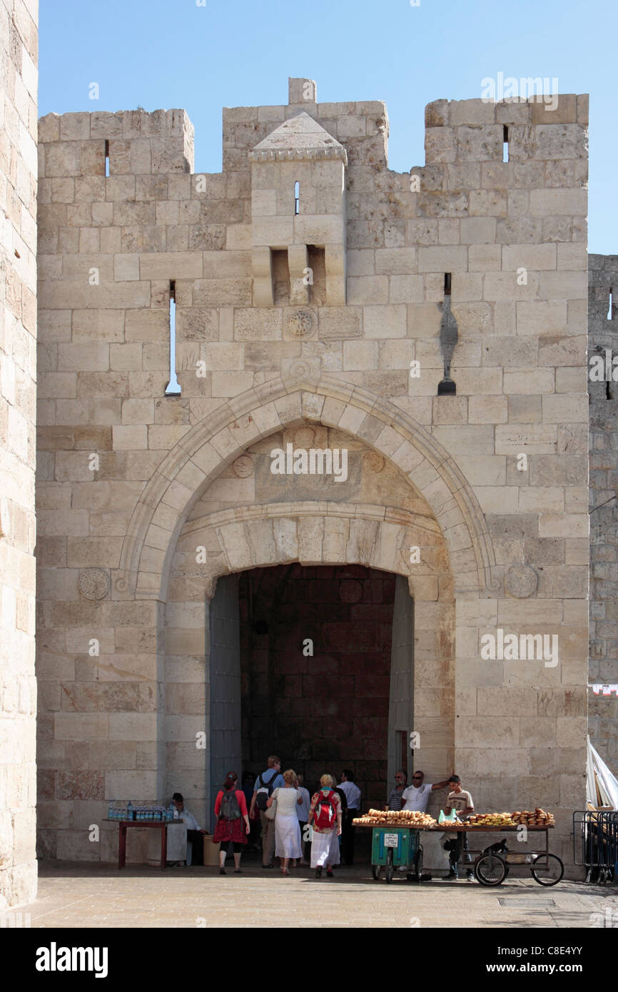 Jaffa gate hi-res stock photography and images - Alamy