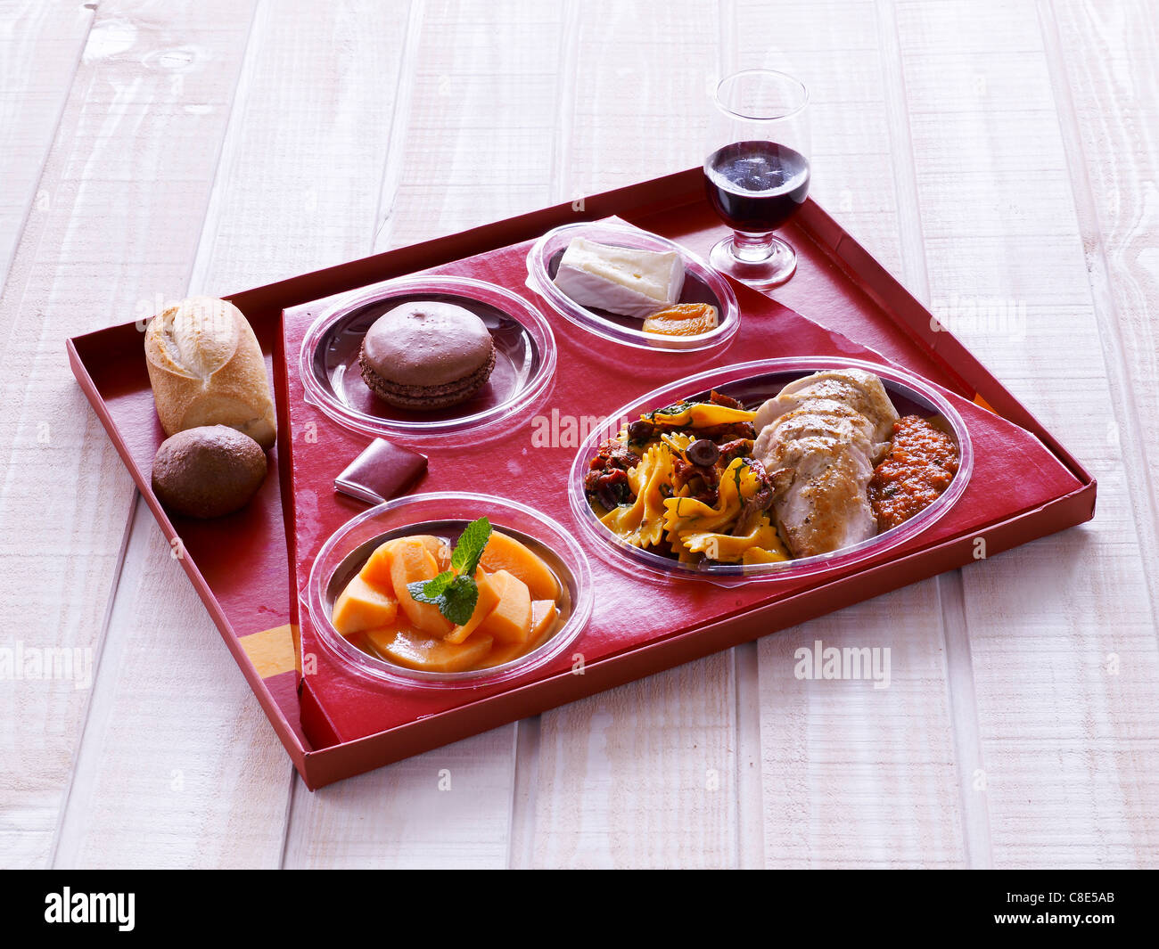 On a tray hi-res stock photography and images - Alamy