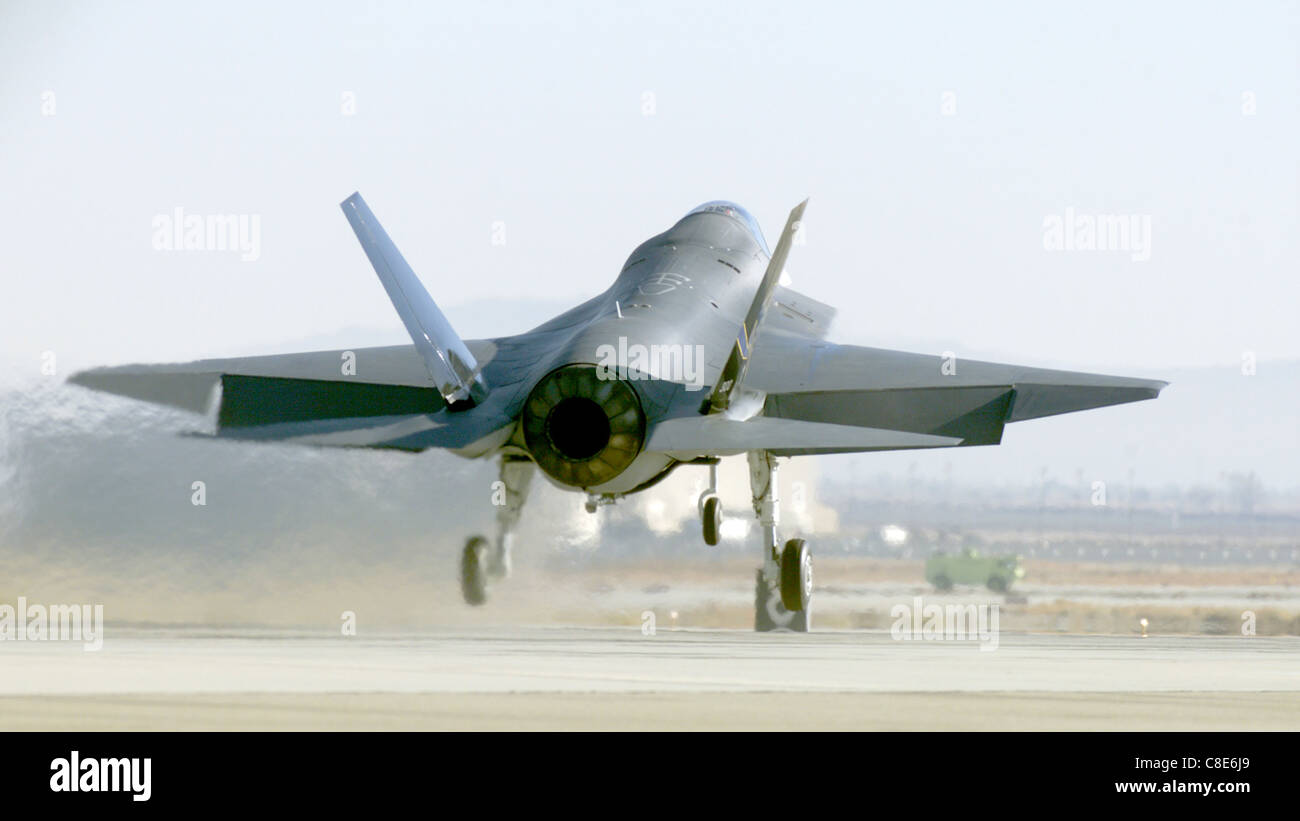 Concept vtol aircraft hi-res stock photography and images - Alamy