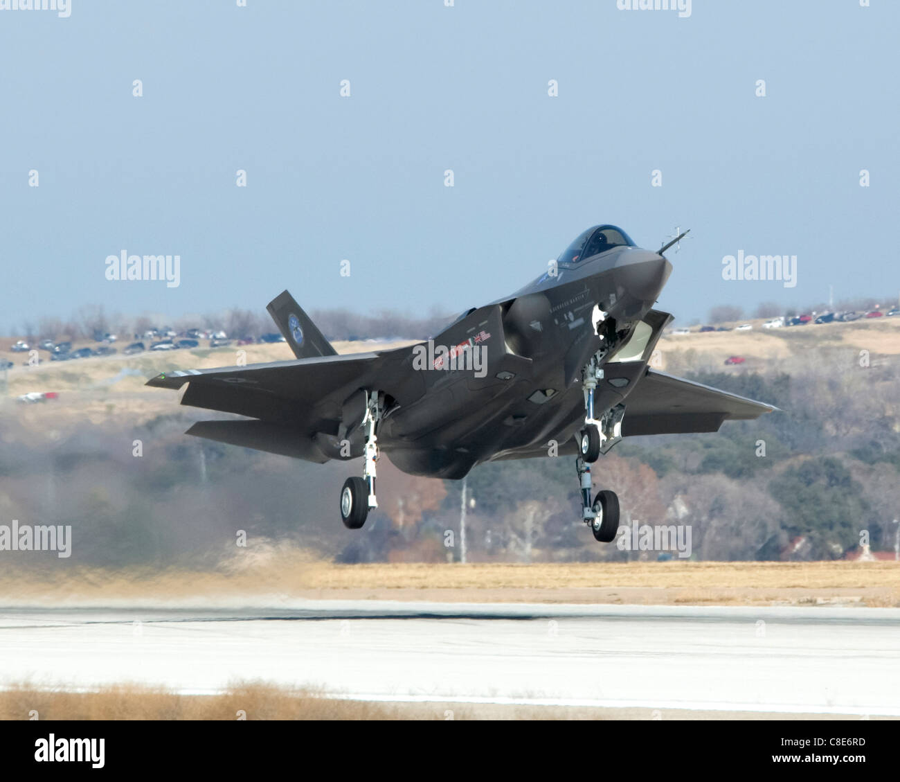 The F-35 Lightning II Joint Strike Fighter conducted its initial flight ...