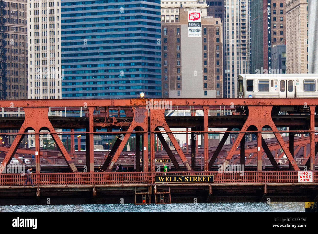 Wells Street Bridge, Chicago, Illinois Stock Photo - Alamy