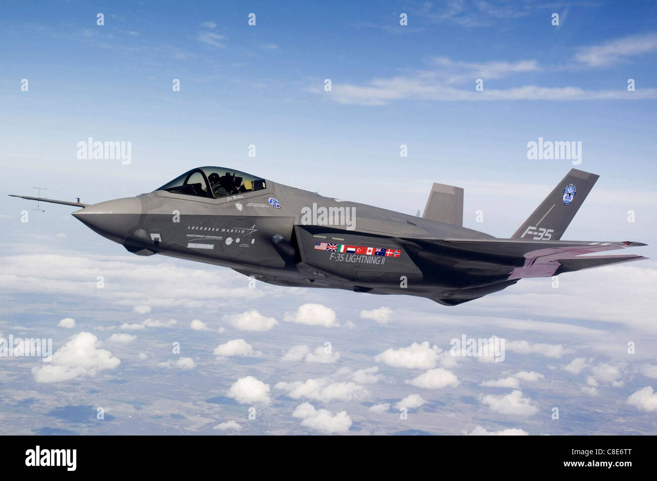 F35 hi-res stock photography and images - Alamy