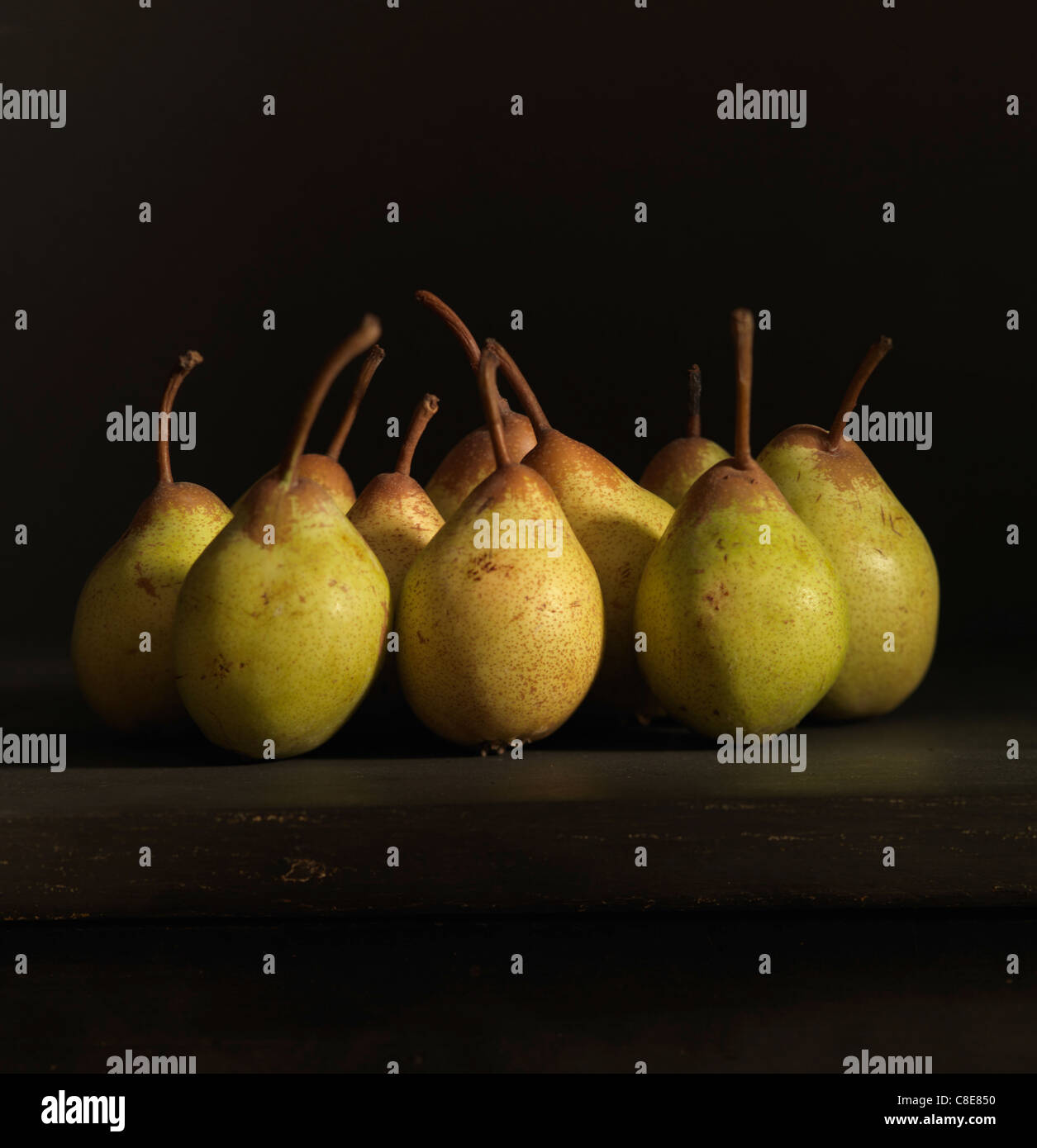 Pears hi-res stock photography and images - Alamy