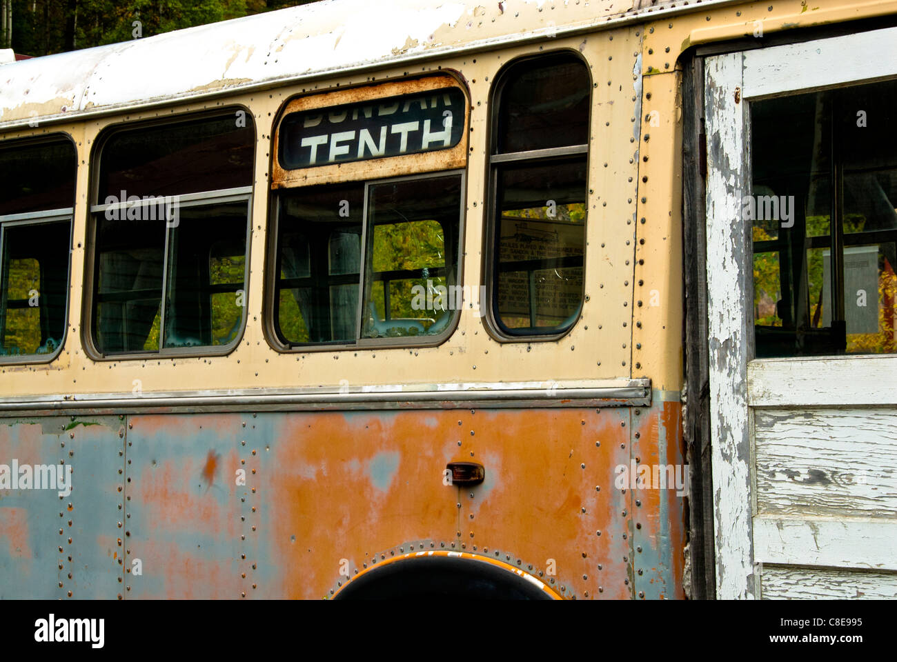 Rotten bus hi-res stock photography and images - Alamy