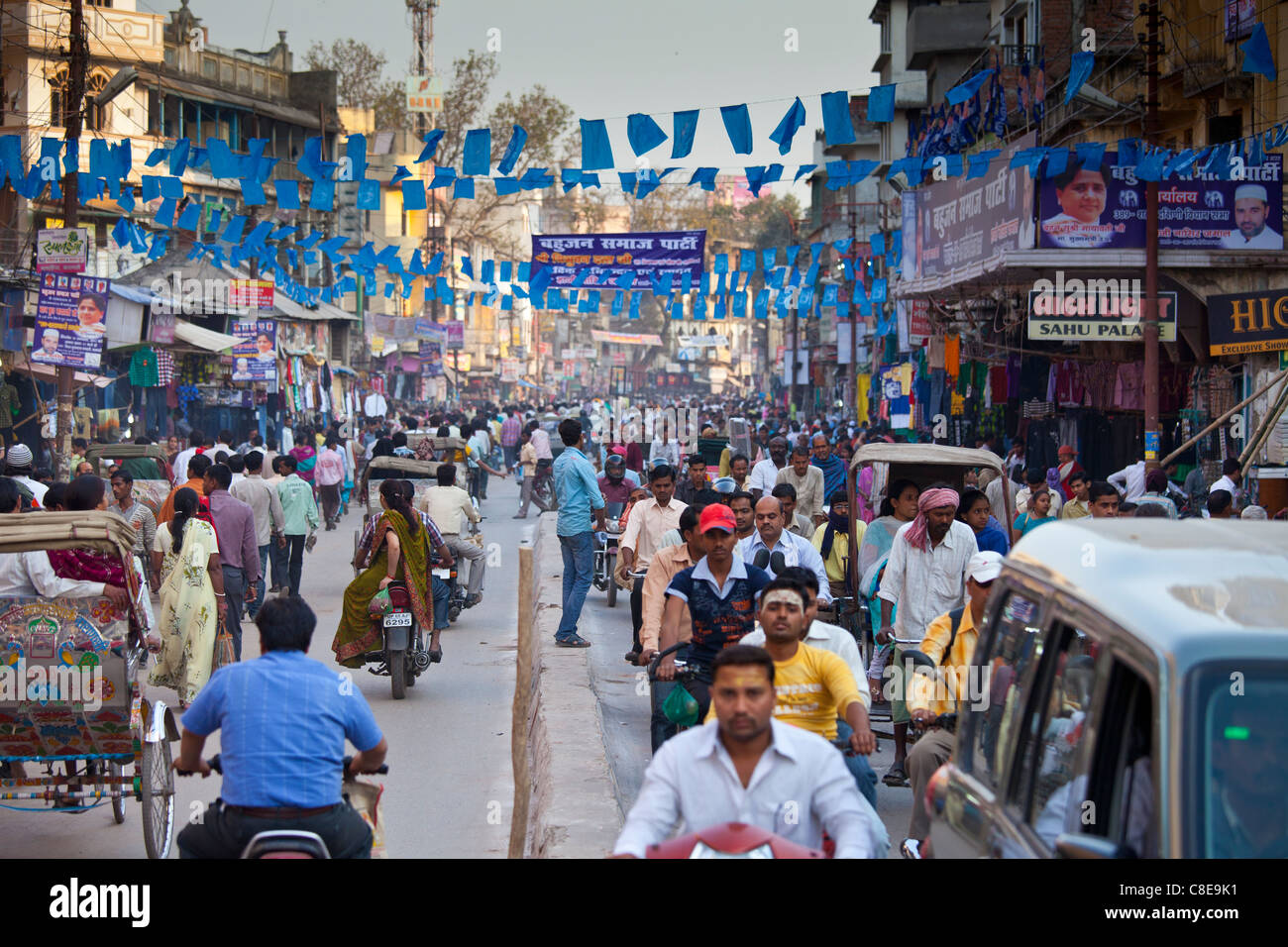 Indian crowd hi-res stock photography and images - Alamy