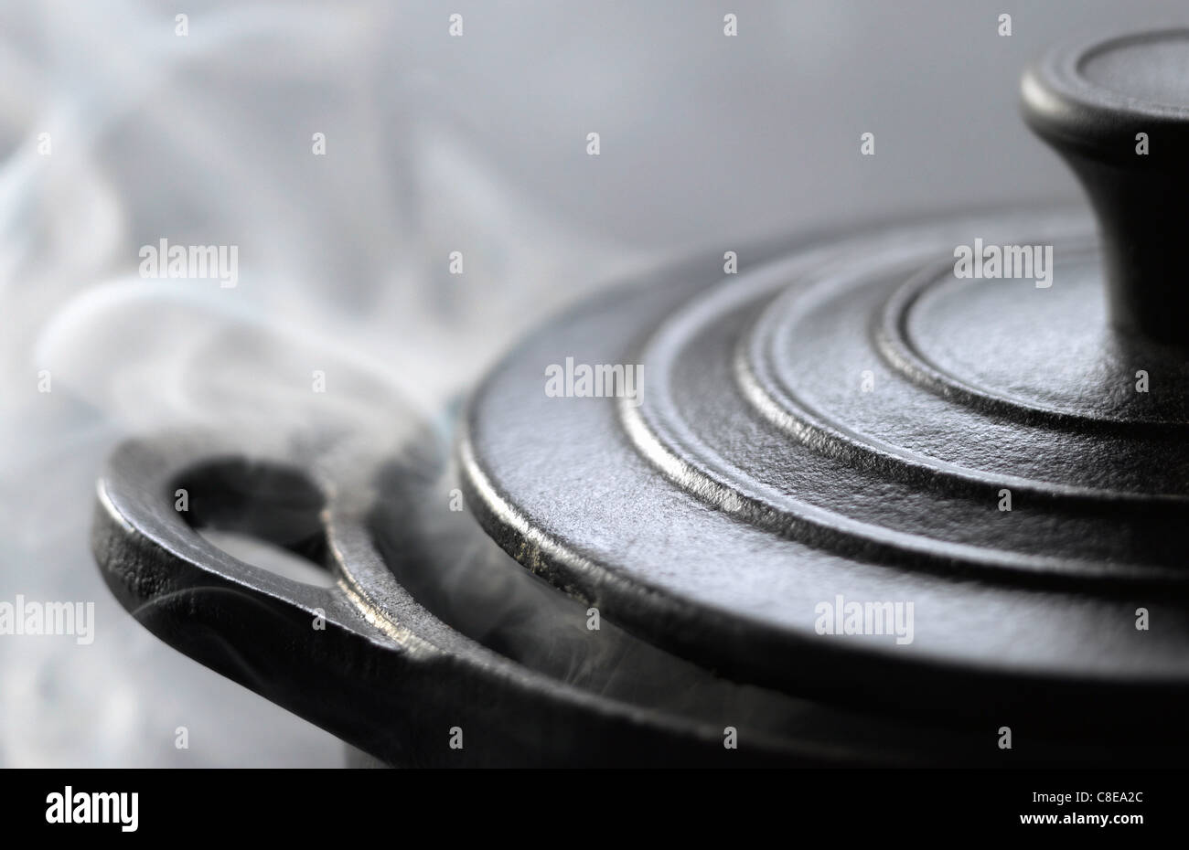 Steam coming out of a casserole dish Stock Photo - Alamy