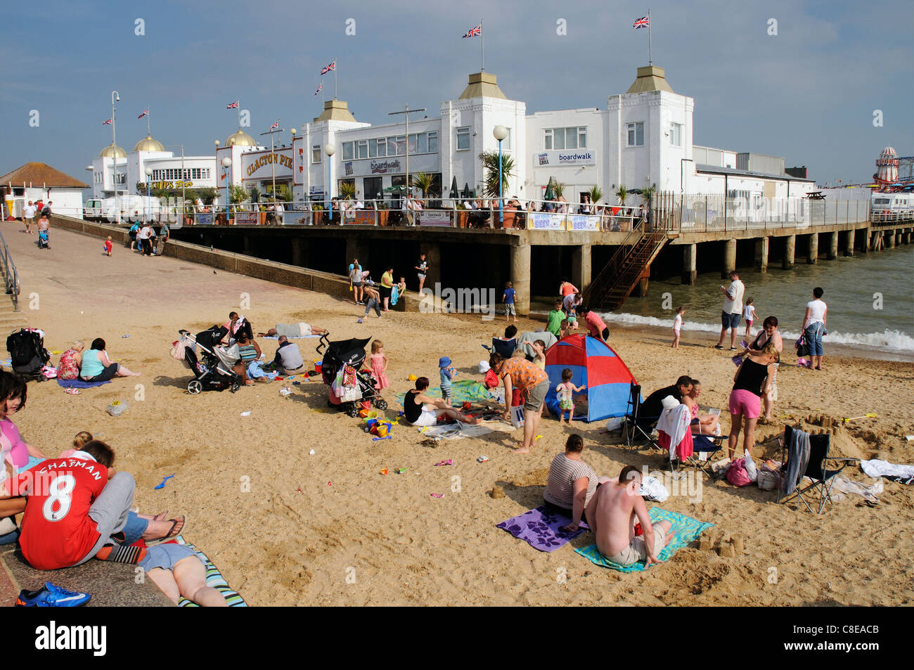 Clacton beach hi-res stock photography and images - Alamy